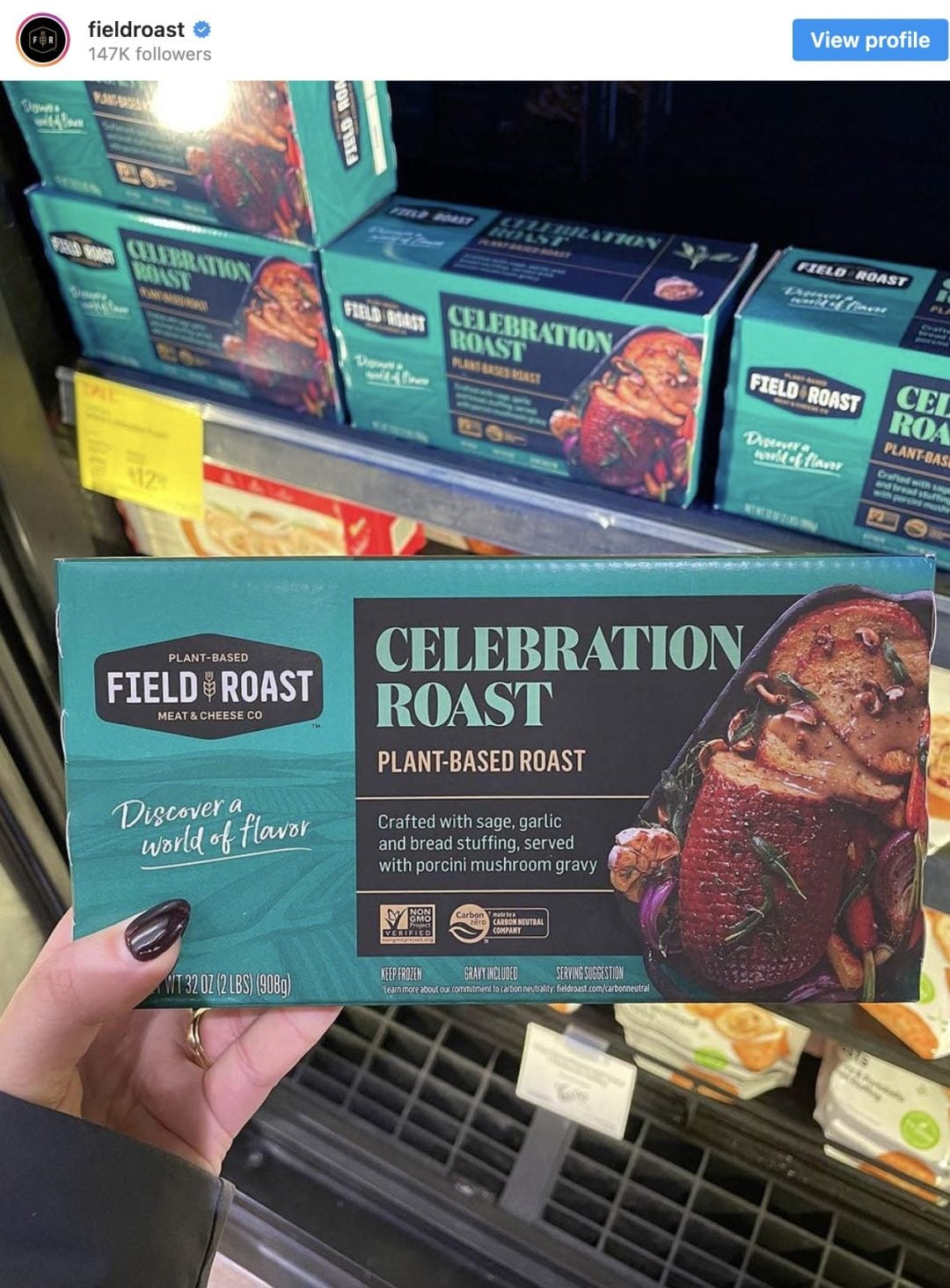 Enjoy a Cruelty-Free Thanksgiving With These Delicious Vegan Roasts